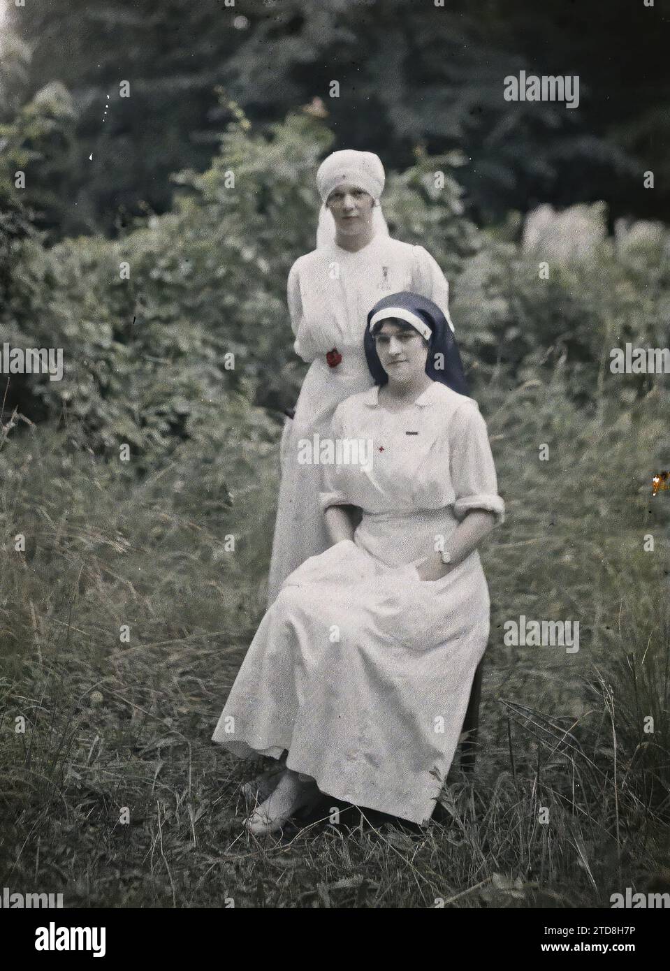 Blue nurses veil hi-res stock photography and images - Alamy