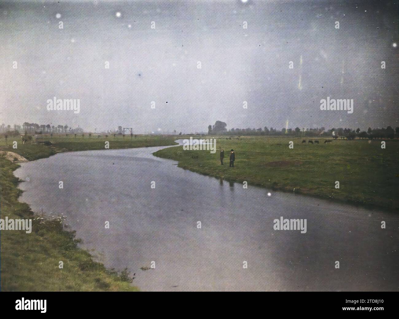 Yser upstream hi-res stock photography and images - Alamy