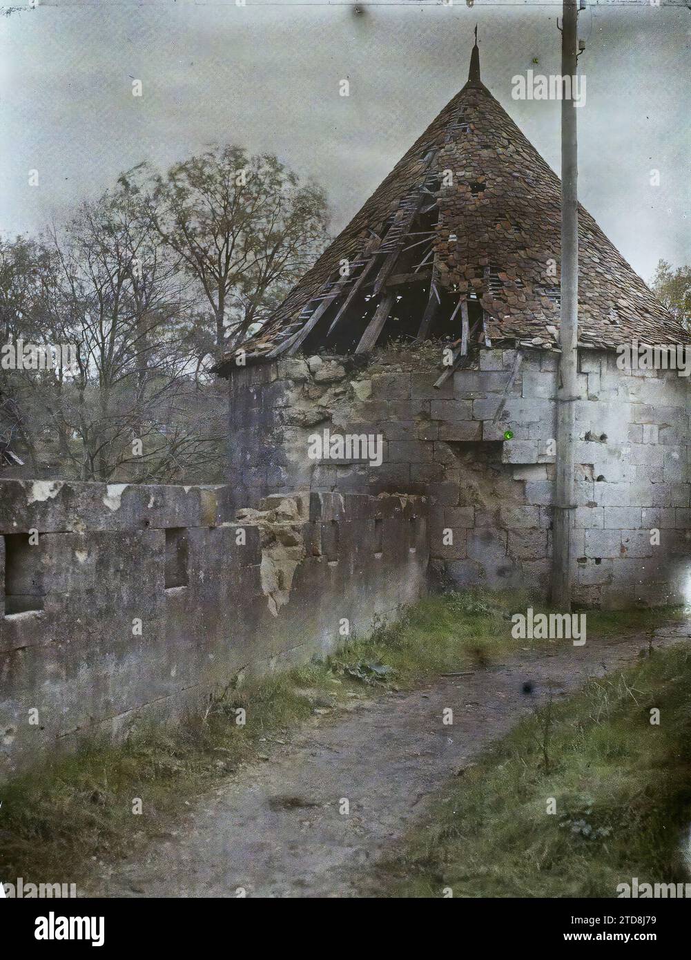 Verdun, France, First world war, Habitat, Architecture, Road, Tower ...