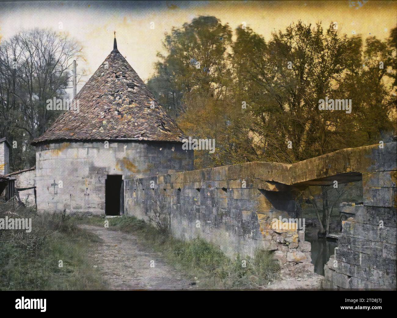 Verdun, France, First world war, Habitat, Architecture, Road, Tower ...