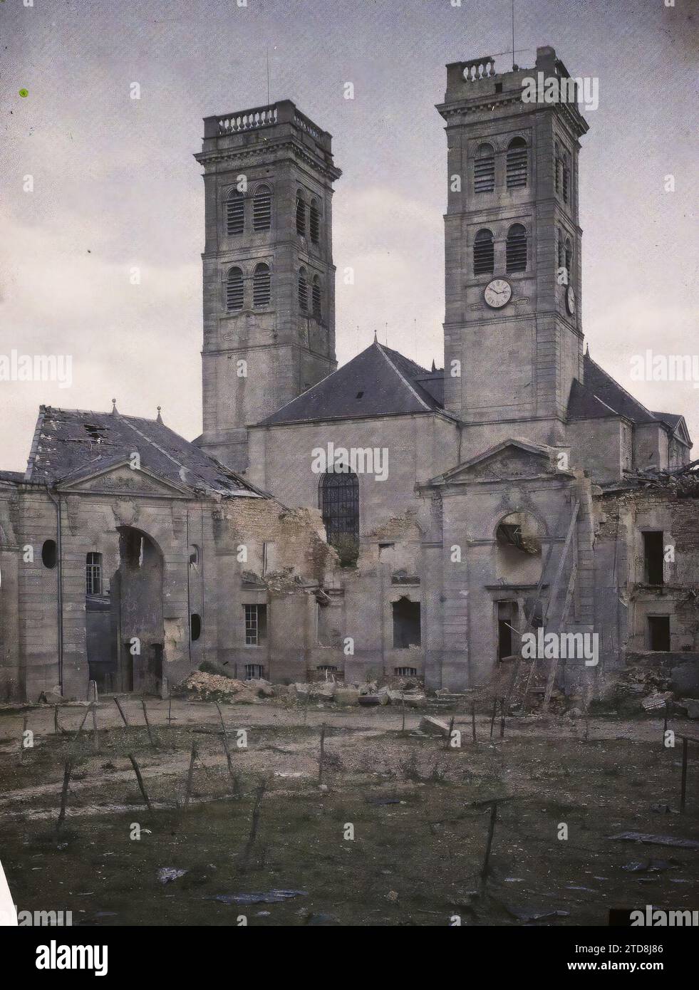 Verdun, France, Religion, Society, First World War, Art, Habitat ...