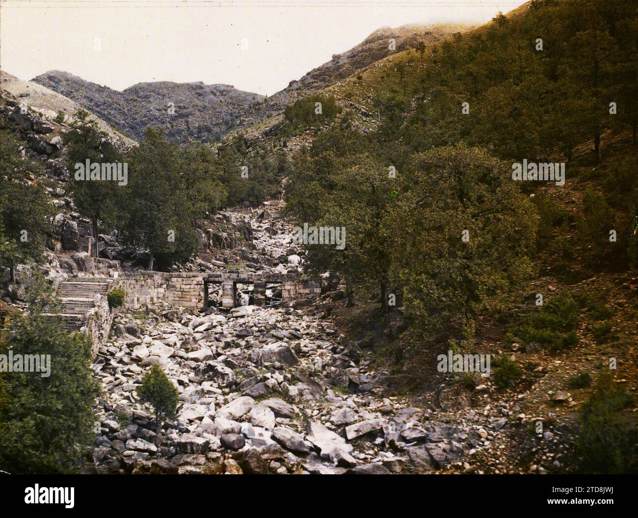 Taishan Massif, China Dongxiqiao ('East-West Bridge'), Nature ...