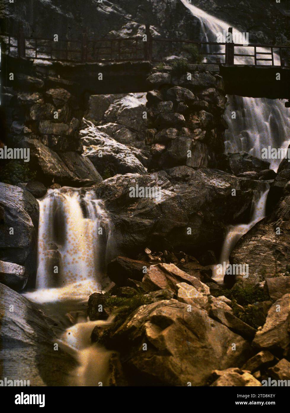 Yunbuqiao hi-res stock photography and images - Alamy