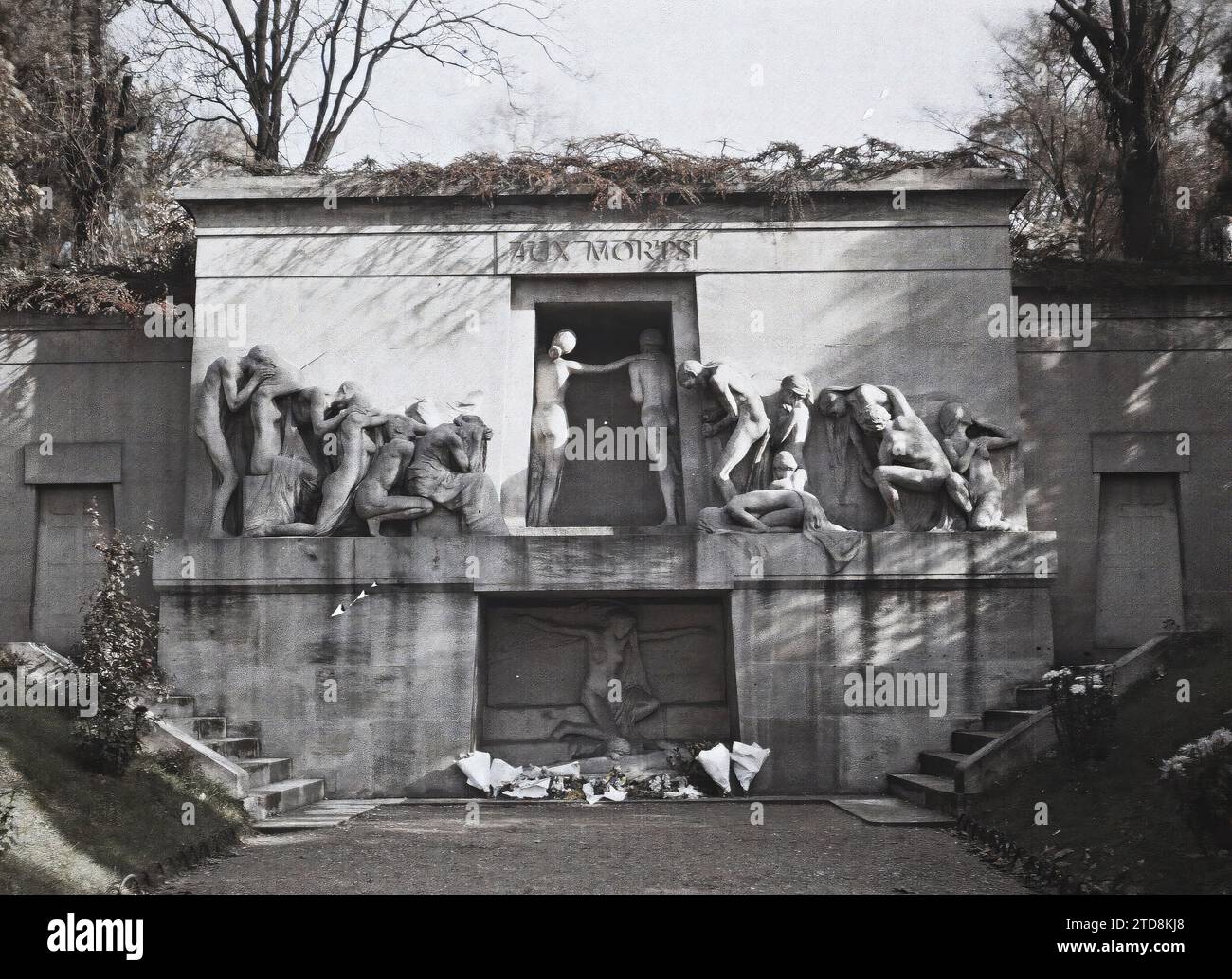 Paris (20th arrondissement), France The monument to the dead of the ...