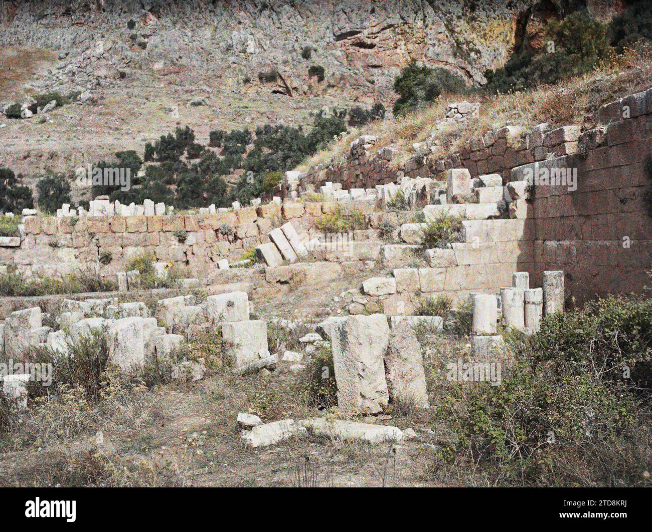 Remains the gymnasium at delphi hi-res stock photography and images - Alamy