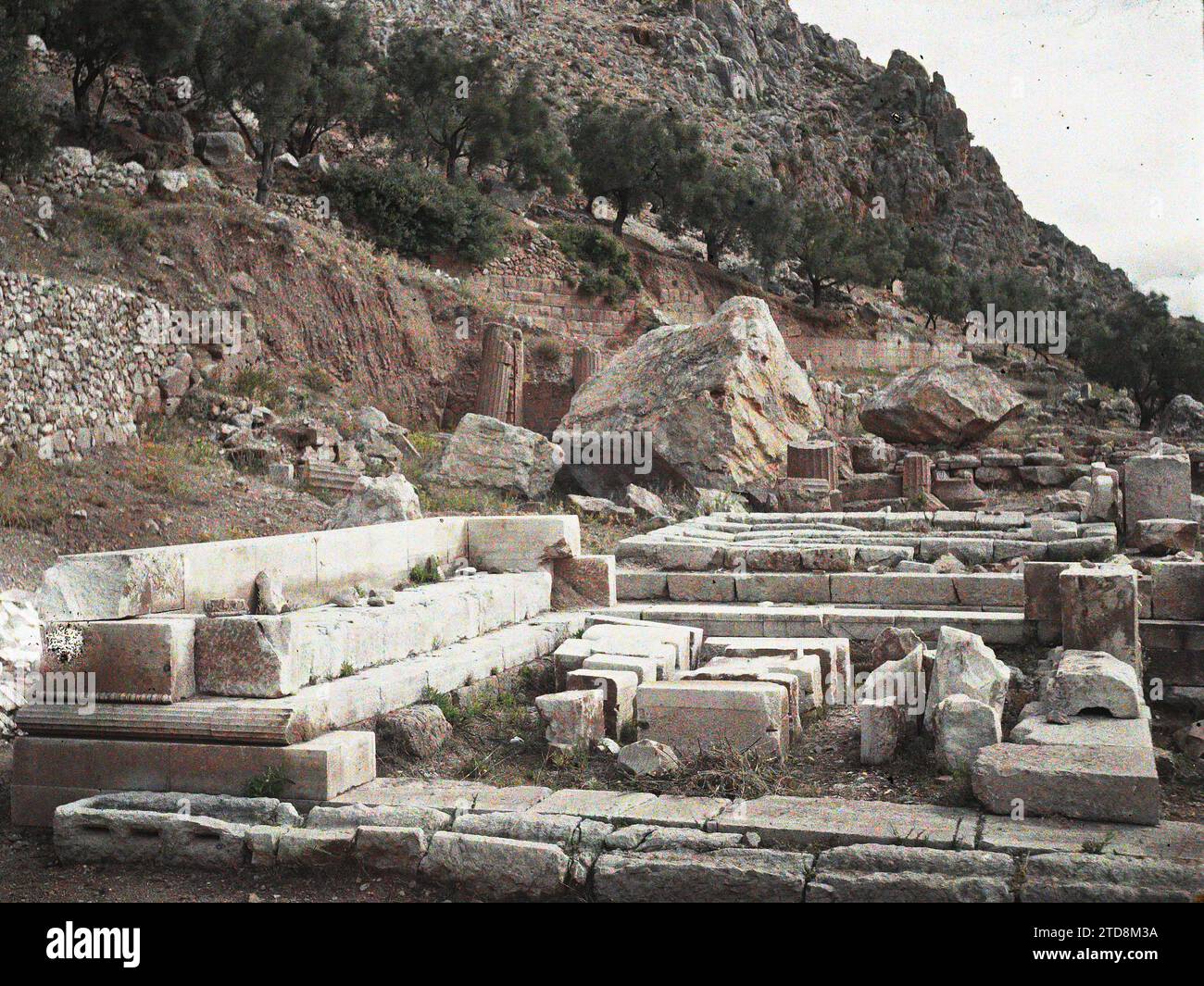 Ionic temples hi-res stock photography and images - Alamy