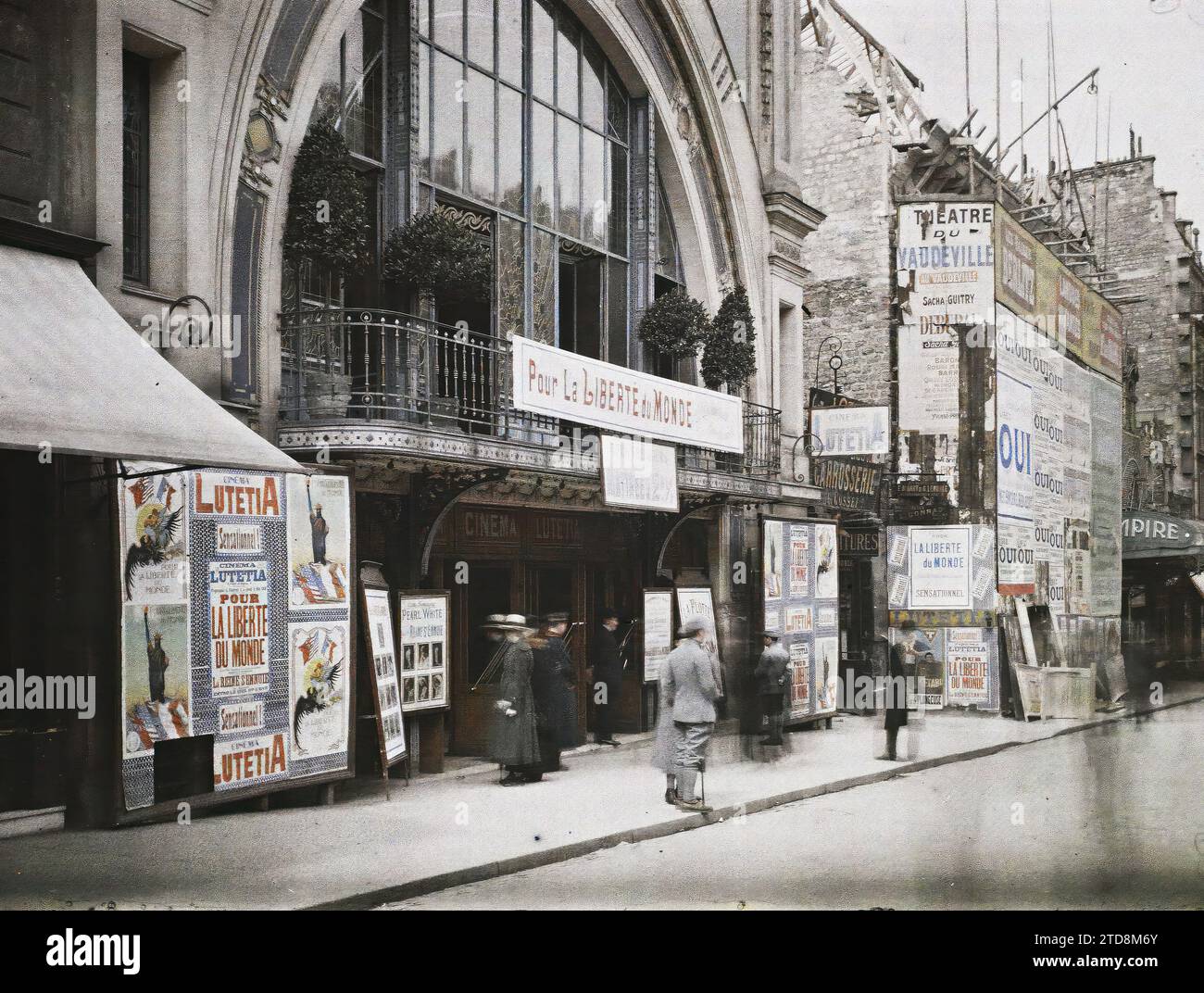 Loggia veranda arcade hi-res stock photography and images - Alamy