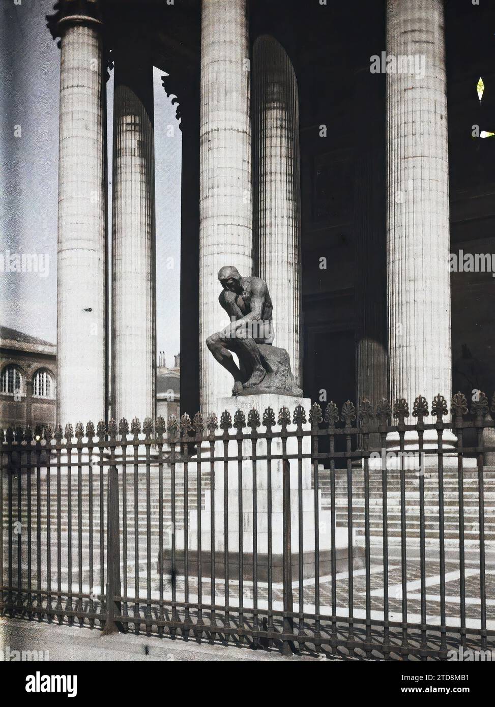 Paris (5th arrondissement), France Rodin's The Thinker in front of the ...