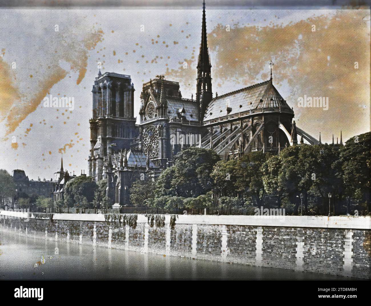 France chevet de notre dame de paris cathedral hi-res stock photography ...