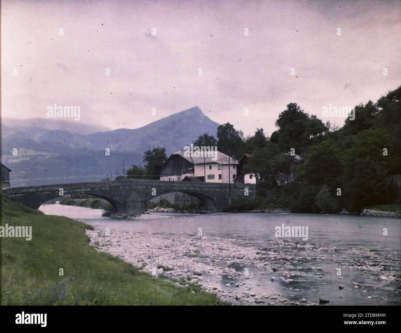 Le pont de marignier hi-res stock photography and images - Alamy