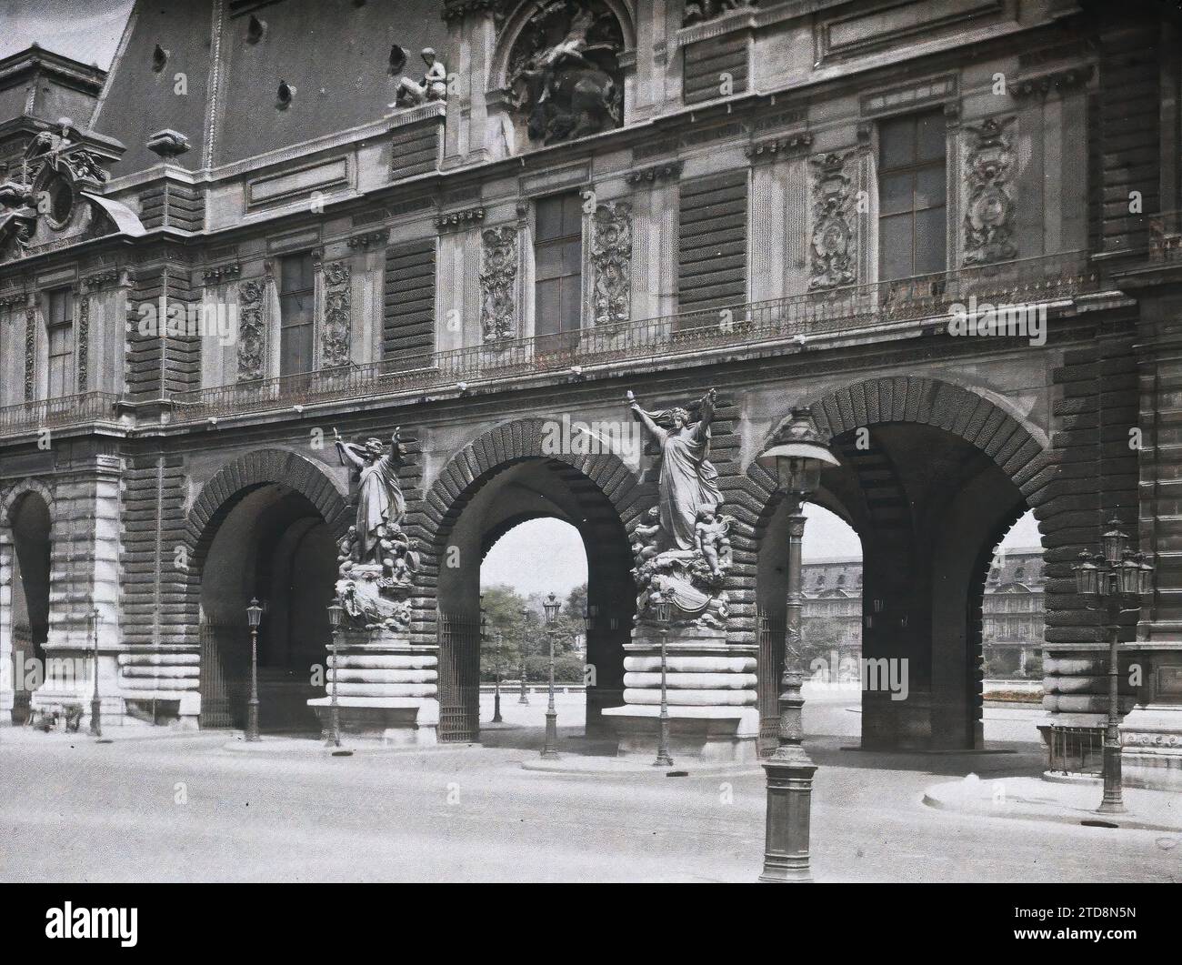 Museum roof sculpture quay balcony loggia door arc arcade arc hi-res ...