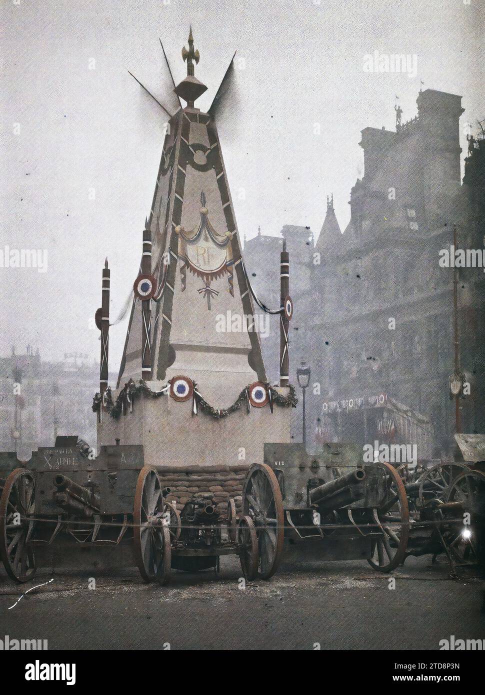 Pylon raised hi-res stock photography and images - Alamy