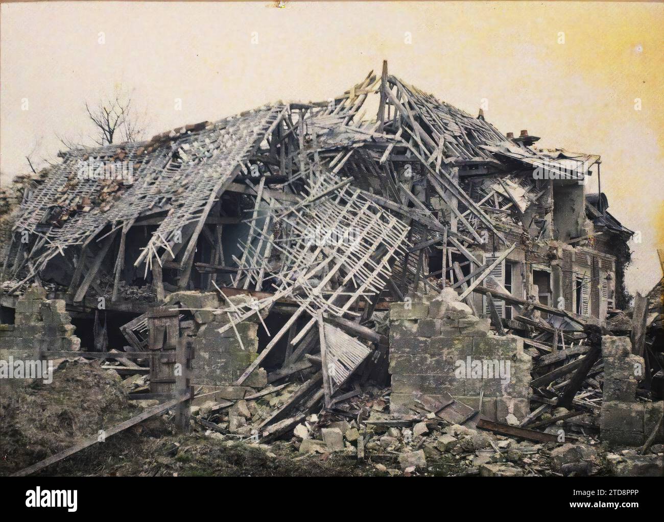 War destructions types hi-res stock photography and images - Alamy