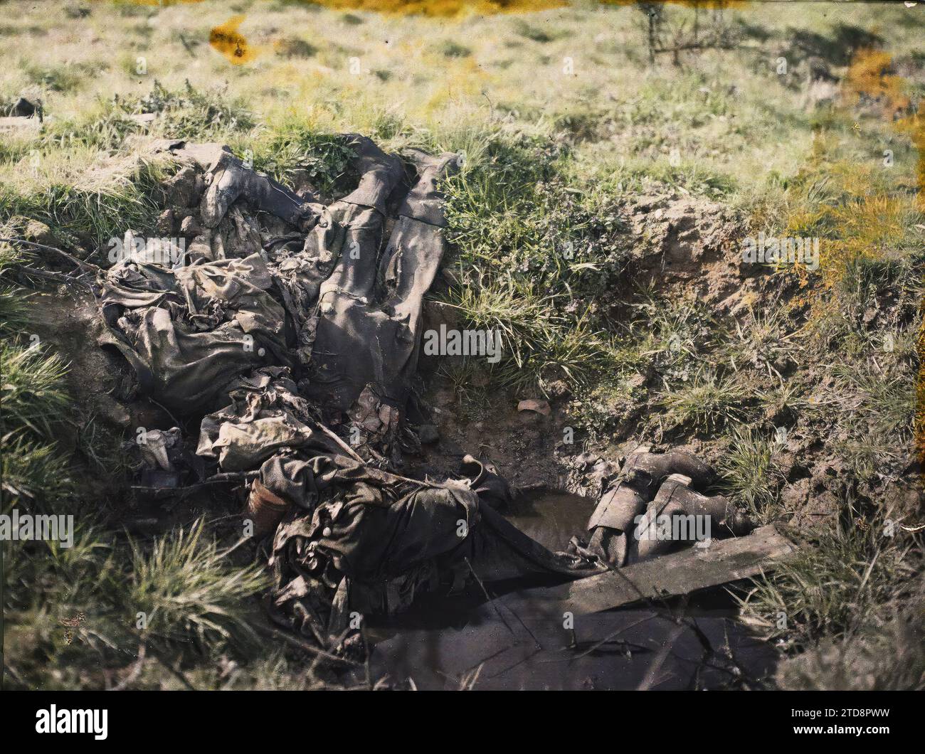 War four german corpses hi-res stock photography and images - Alamy