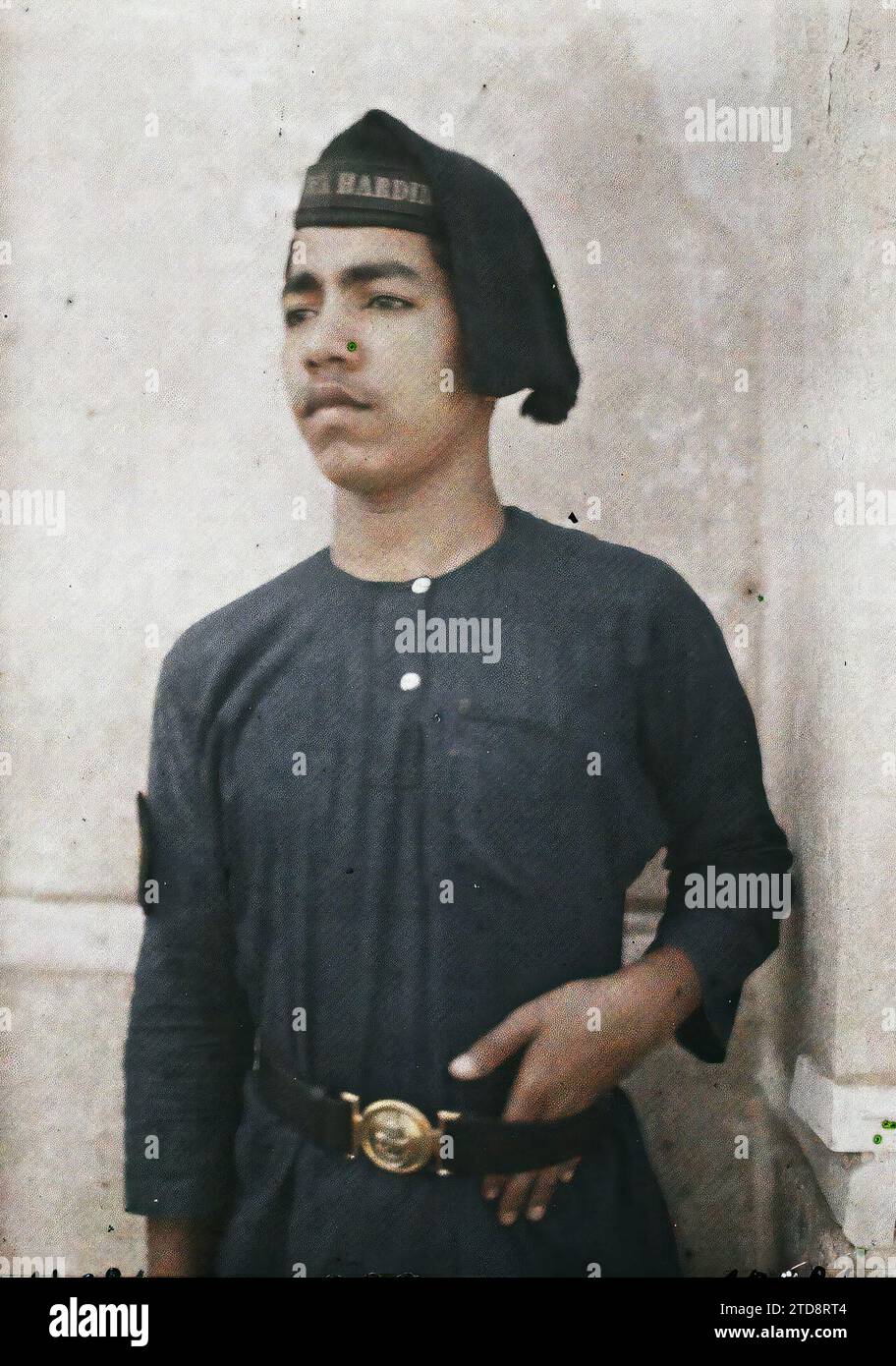 Arabia young indian sailor hi-res stock photography and images - Alamy Arabia young indian sailor hi-res stock photography and images - Alamy