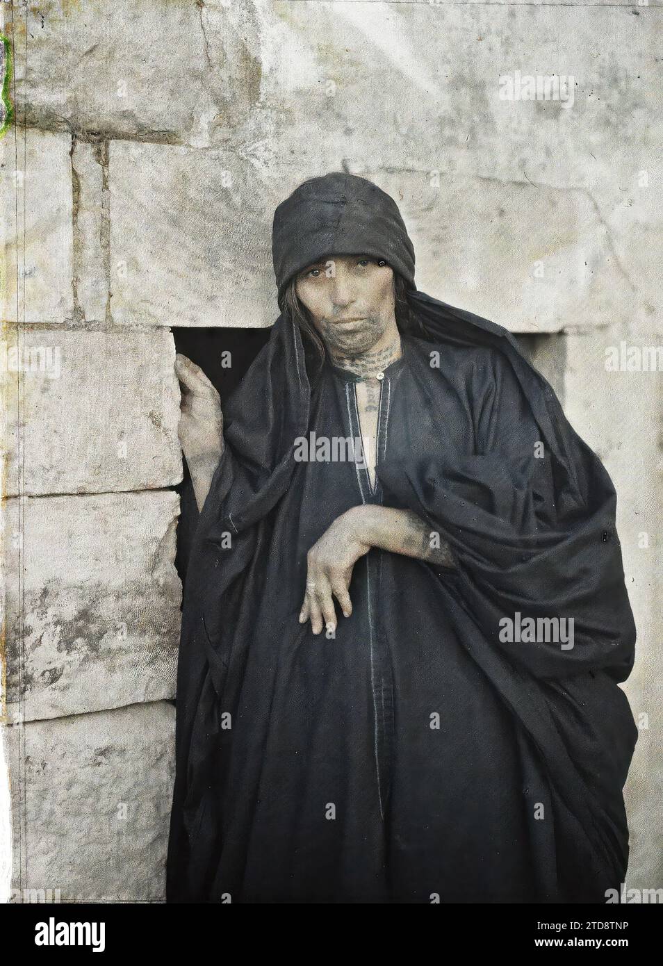 Jerusalem, Israel, Palestine Woman from As-Salt with Indigo Tattoo ...