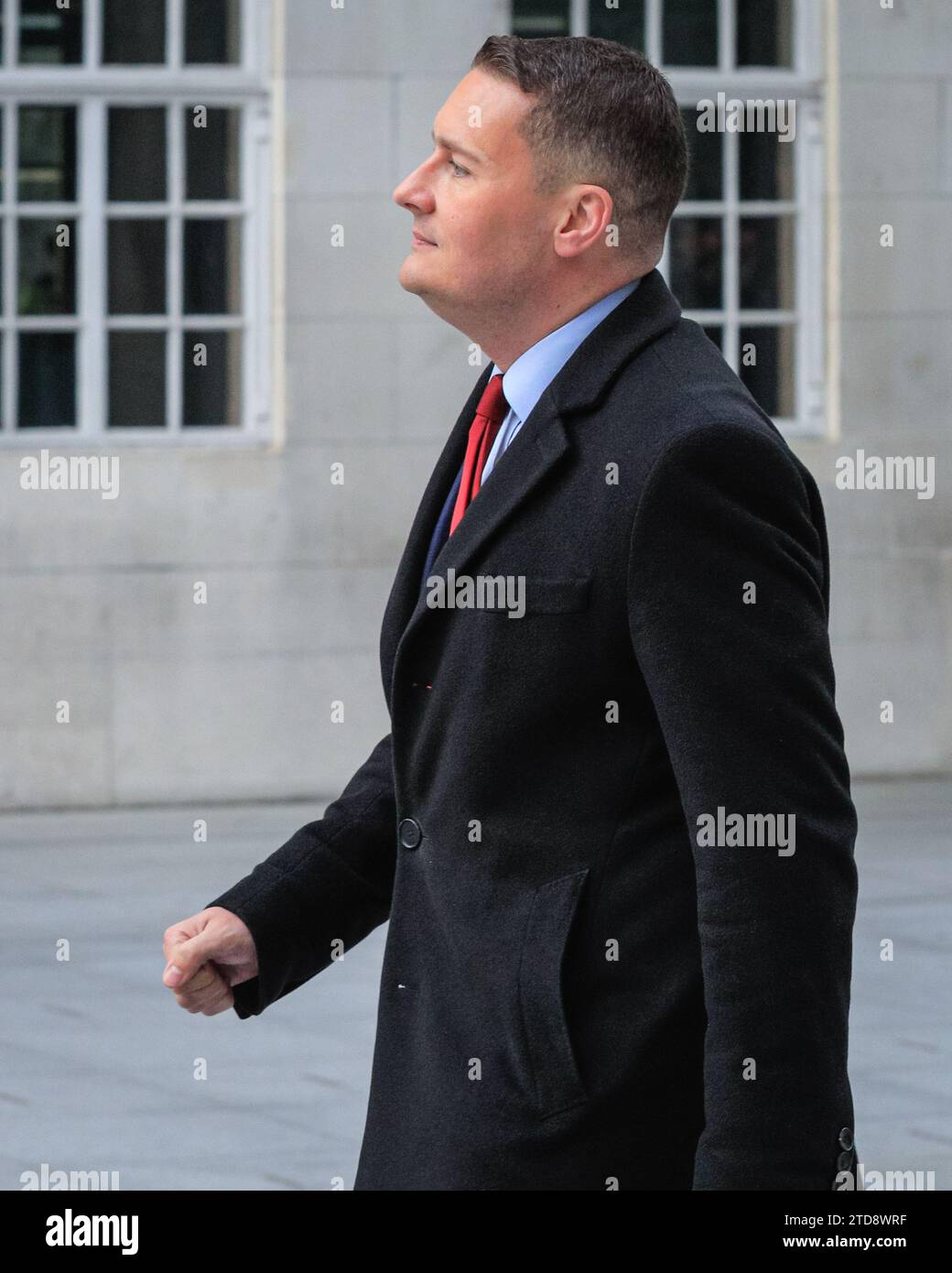 Socialities hi-res stock photography and images - Alamy