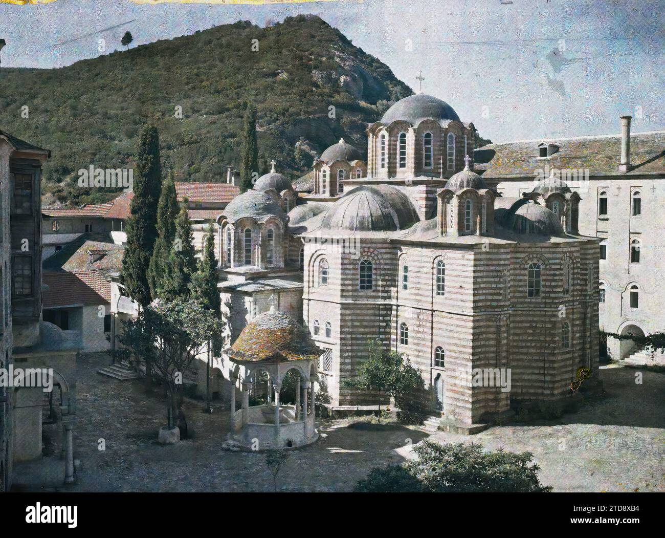 Esphigmenou monastery hi-res stock photography and images - Alamy