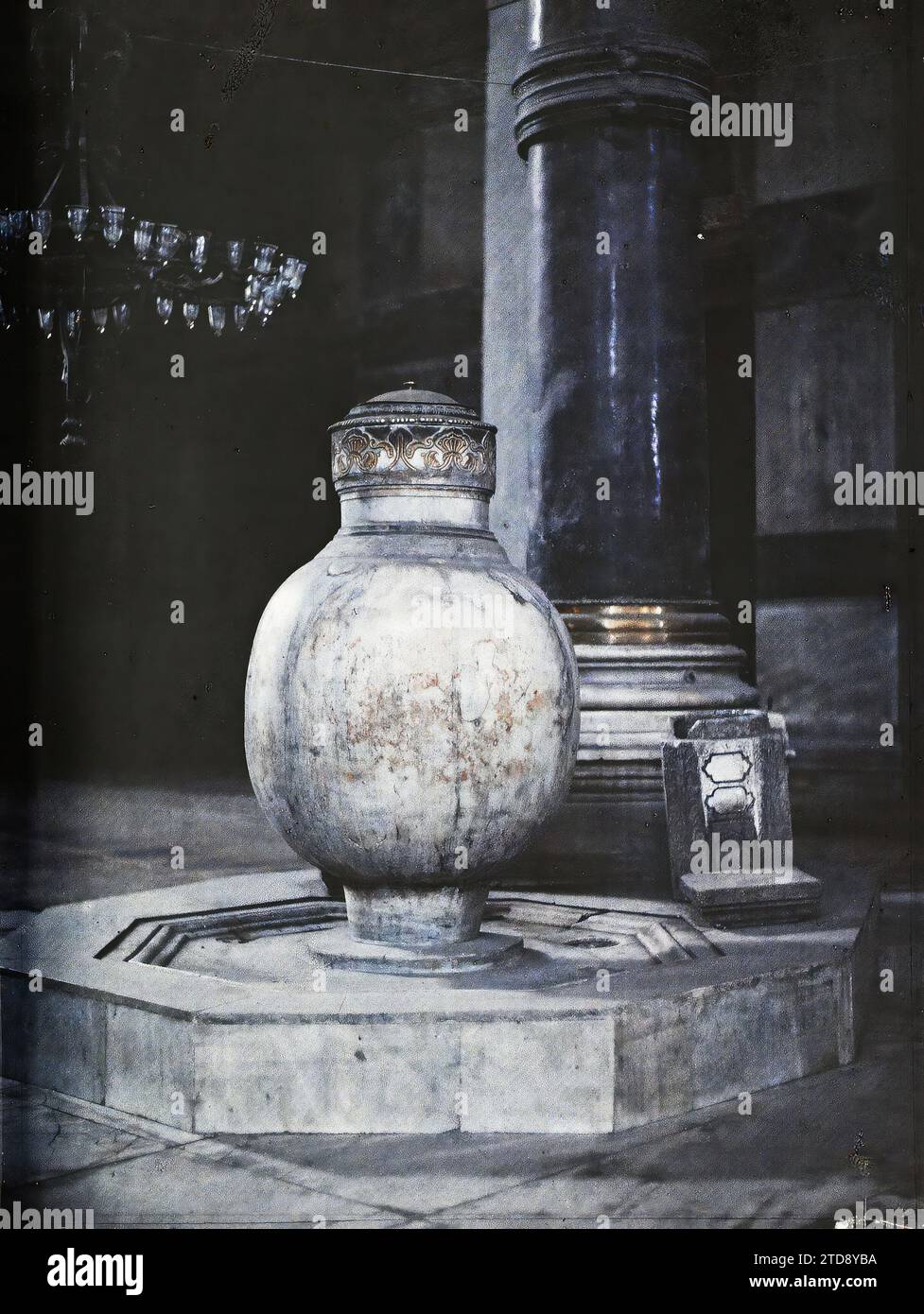 Constantinople (present-day Istanbul), Turkey Ancient jar at the foot ...