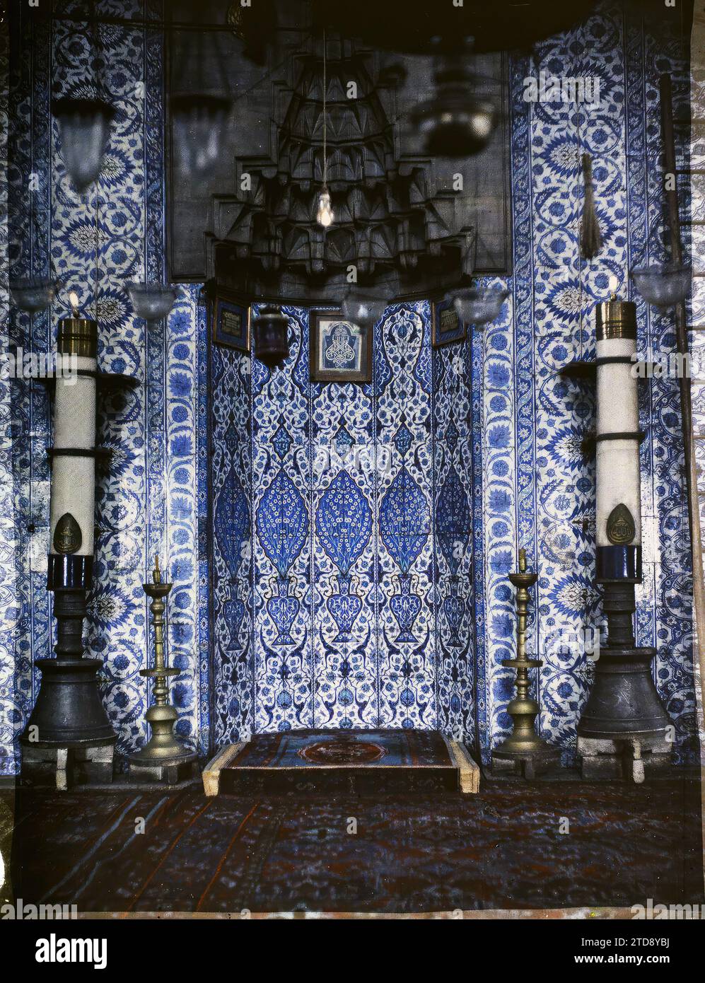 Mirab of rustem pasha mosque hi-res stock photography and images - Alamy