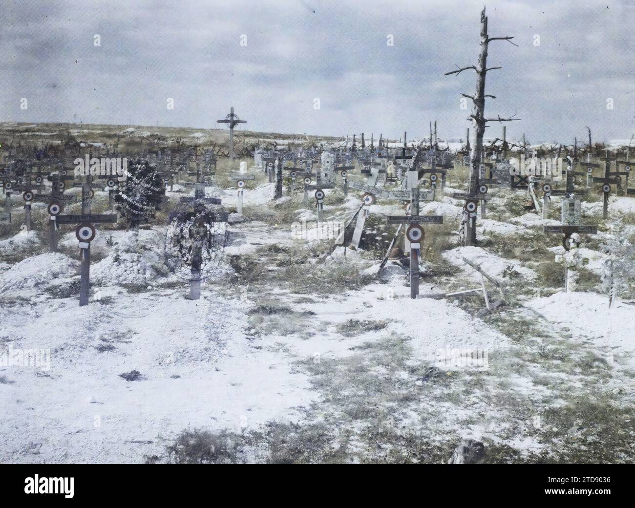 Mont muret cemetery hi-res stock photography and images - Alamy
