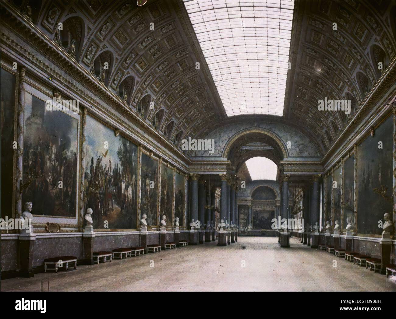 Palace of Versailles, France, Habitat, Architecture, Art, King, Queen ...