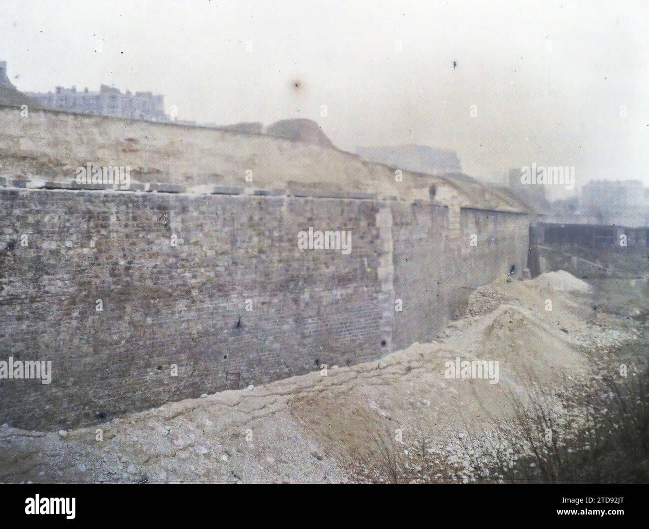 Paris (16th arr.), France The demolition of the fortifications (at the ...