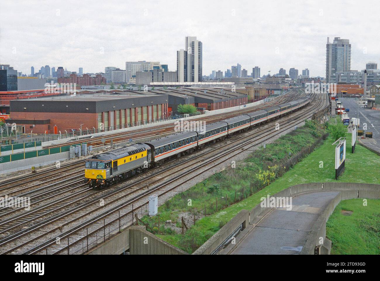A Class 33 diesel locomotive number 33030 working an enthusiast ...