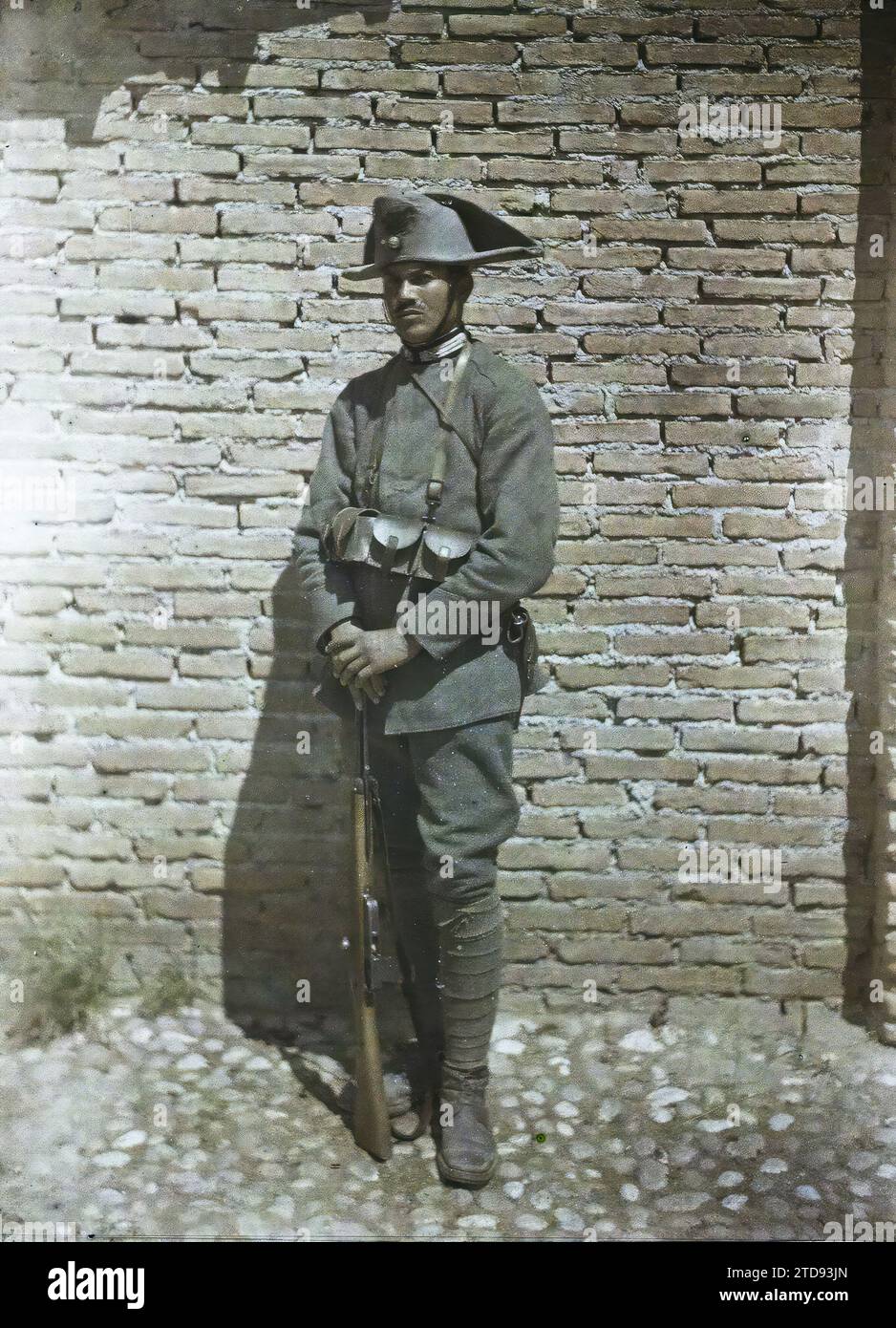 Italian rifleman hi-res stock photography and images - Alamy