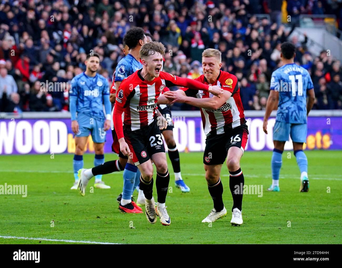 Brentford's Keane Lewis-Potter (left) celebrates scoring their side's ...