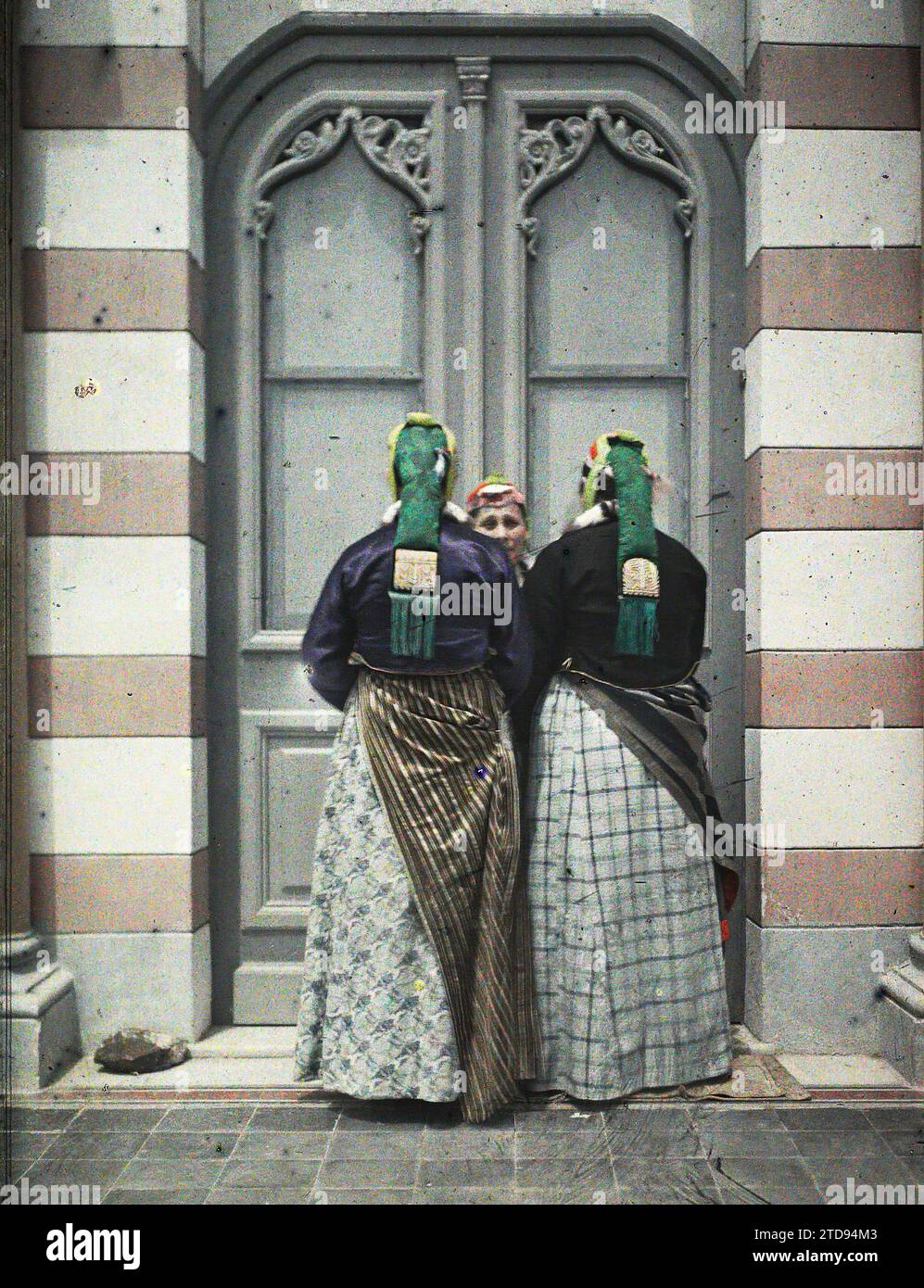 3 jewish women hi-res stock photography and images - Alamy