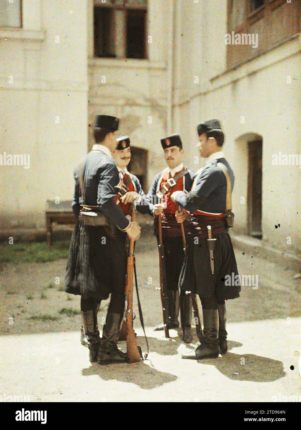 Cretan soldiers hi-res stock photography and images - Alamy