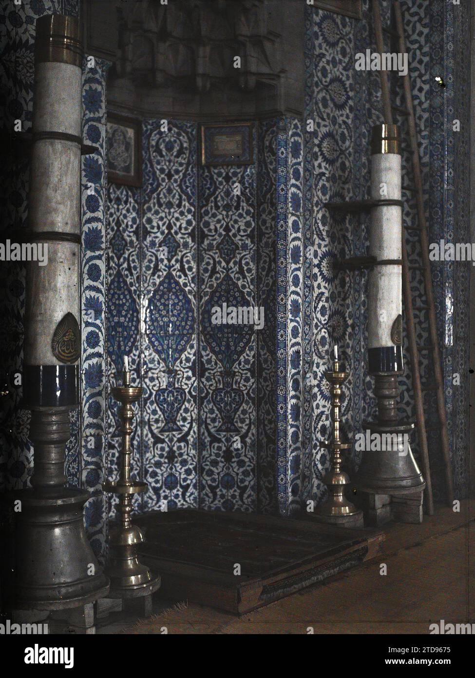 Constantinople (current Istanbul), Turkey Mihrab (niche indicating the ...