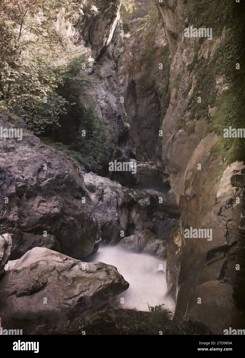 Gouffre du hourat hi-res stock photography and images - Alamy