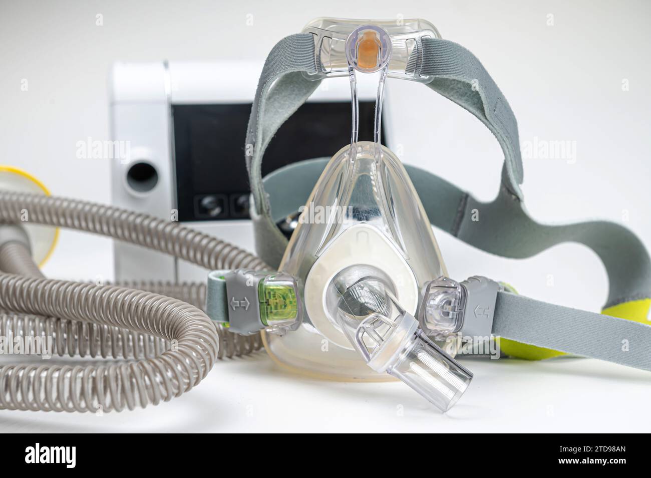 Continuous positive airway pressure system includes of CPAP machine ...