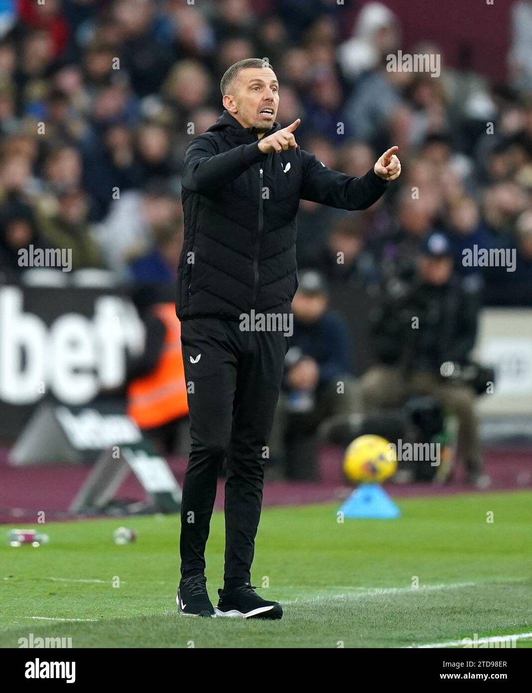 Wolverhampton Wanderers manager Gary O'Neil during the Premier League ...