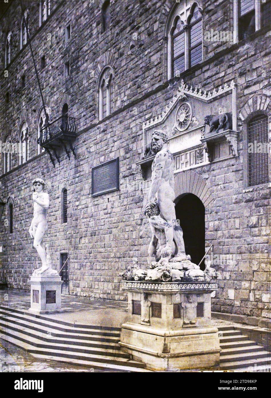 Florence, Italy Entrance to Palazzo Vecchio, Art, Habitat, Architecture ...