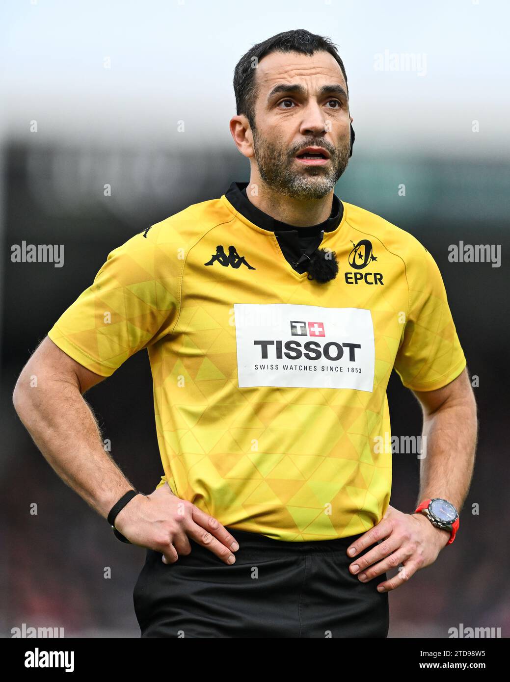 Referee mathieu raynal hi-res stock photography and images - Alamy