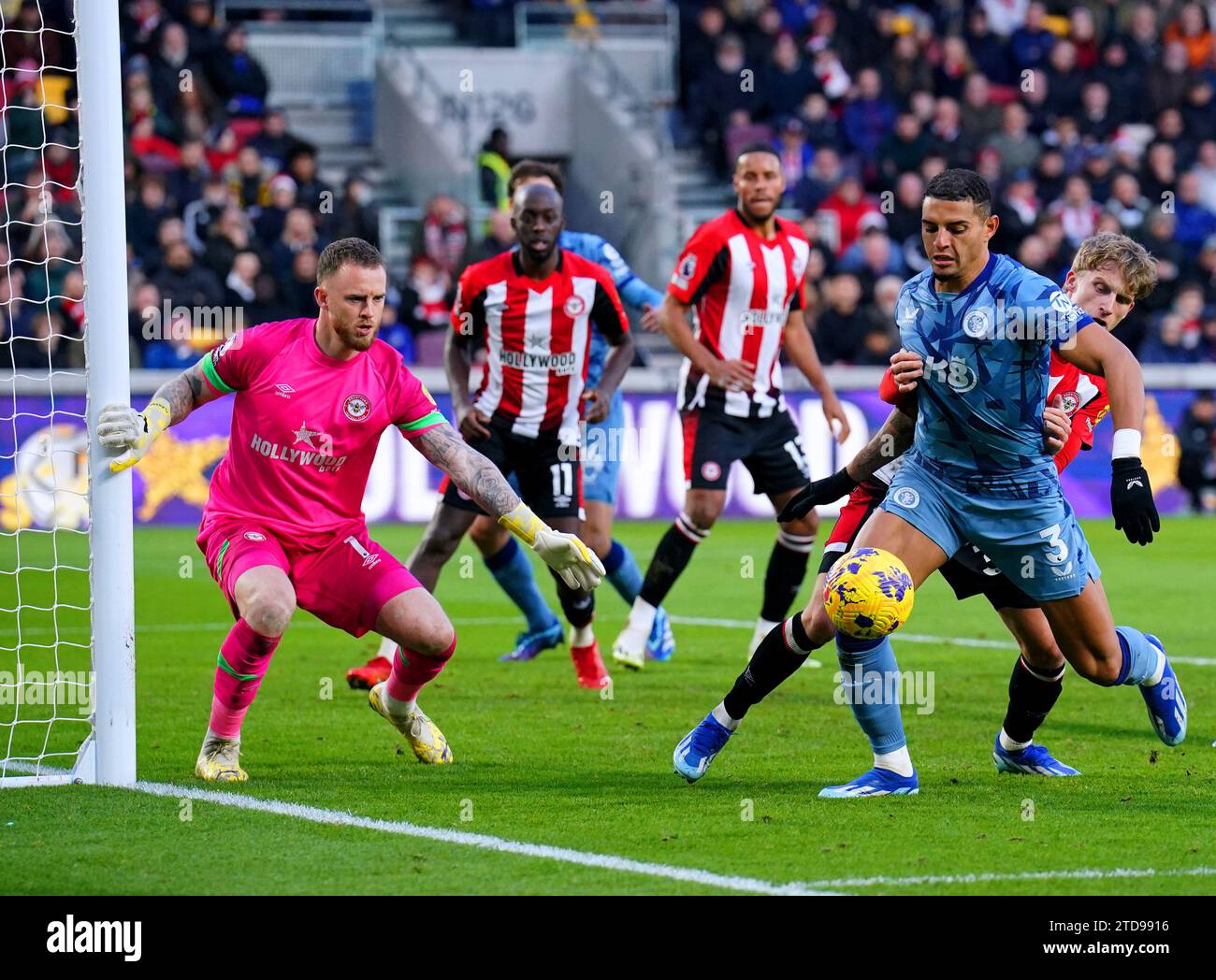 Mads roerslev aston villa hi-res stock photography and images - Alamy