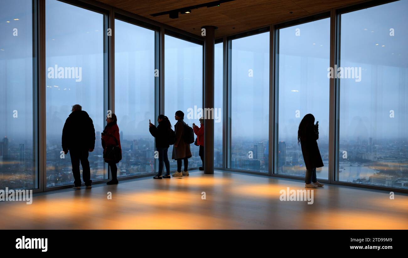 The Lookout, 8 Bishopsgate's 50th floor viewing gallery over looking ...