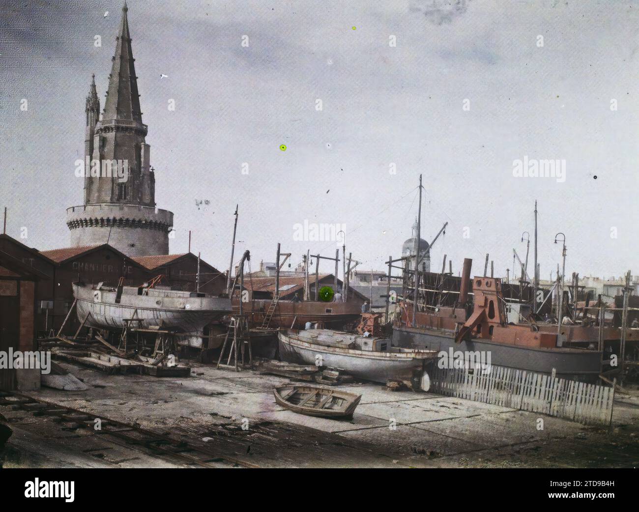 La Rochelle, France Boats in the Pallice shipyards, Habitat ...