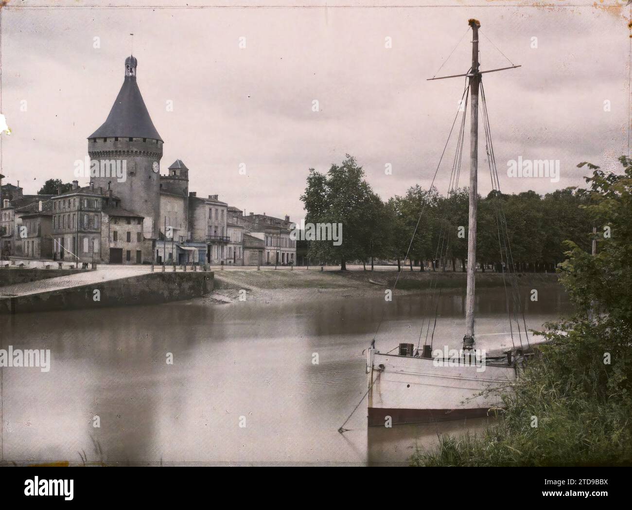 Libourne, France, Nature, Environment, Habitat, Architecture, Art ...