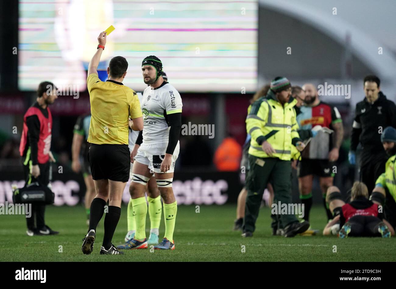 Stade Toulousain's Pita Ahki is shown a yellow card by referee Chris ...