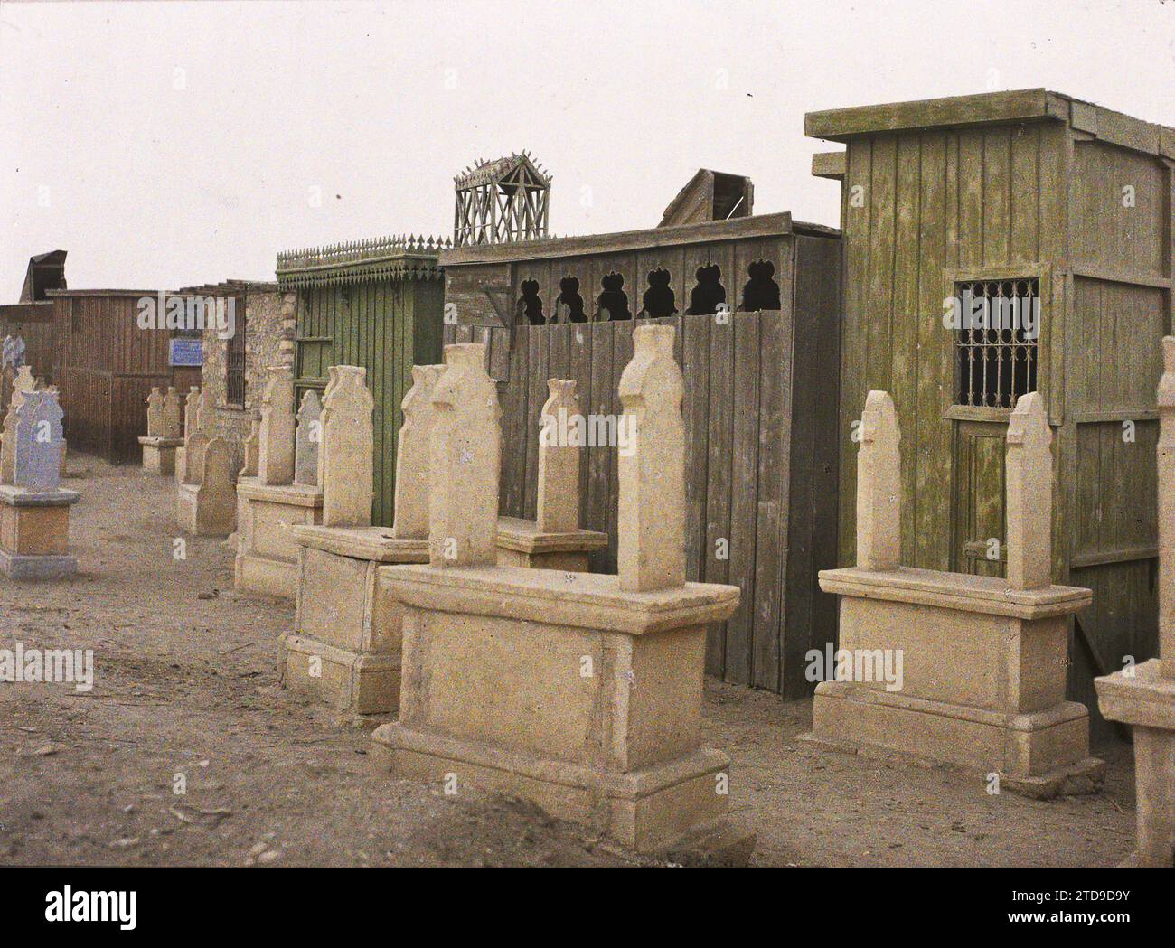 Mash cemetery hi-res stock photography and images - Alamy