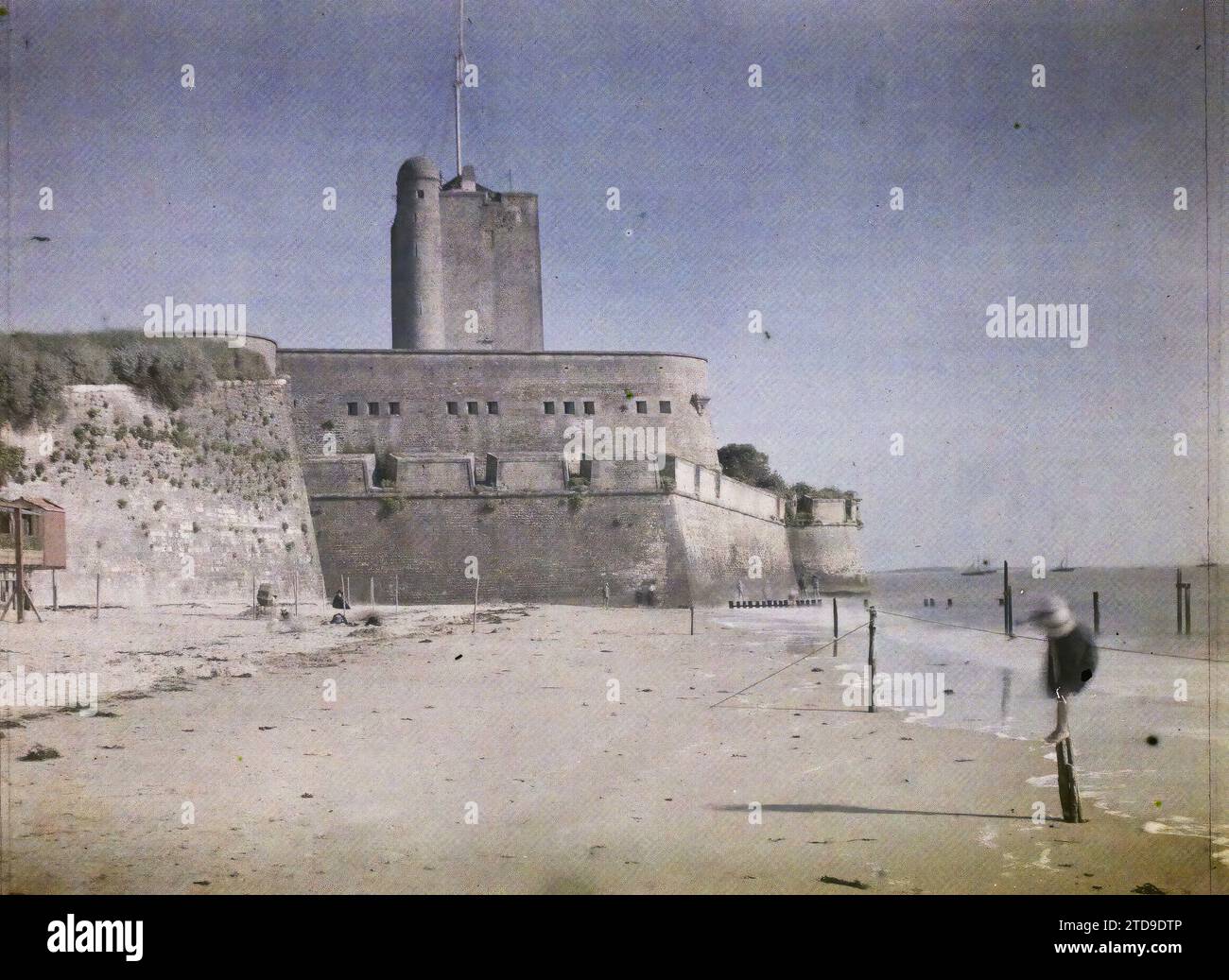 Fouras, France Fort Vauban, Habitat, Architecture, Art, Sea, ocean ...