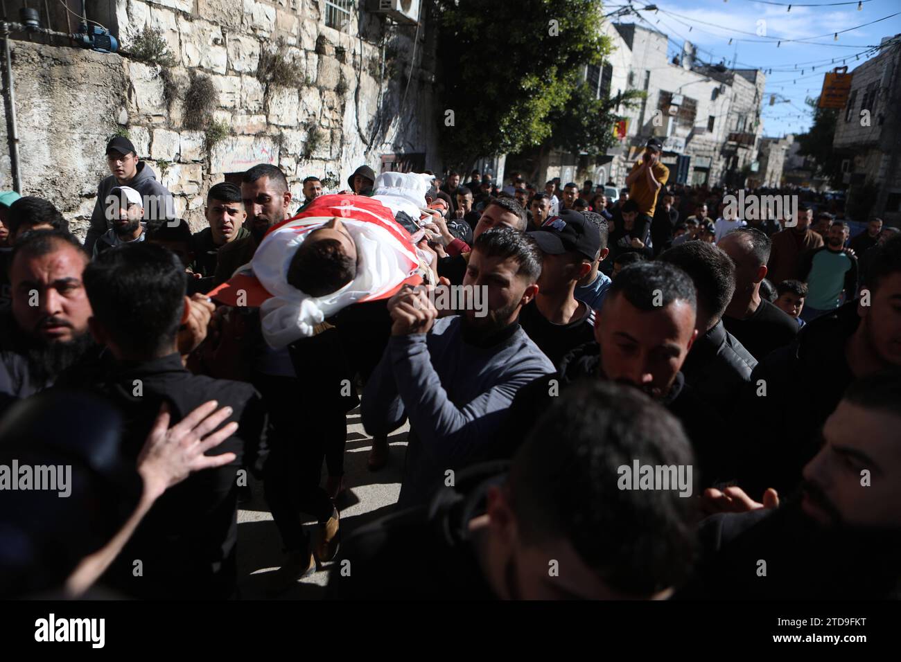 Palestinians mourn the bodies of Aziz Abd al-Rahim Aziz Akhlail, 20 ...