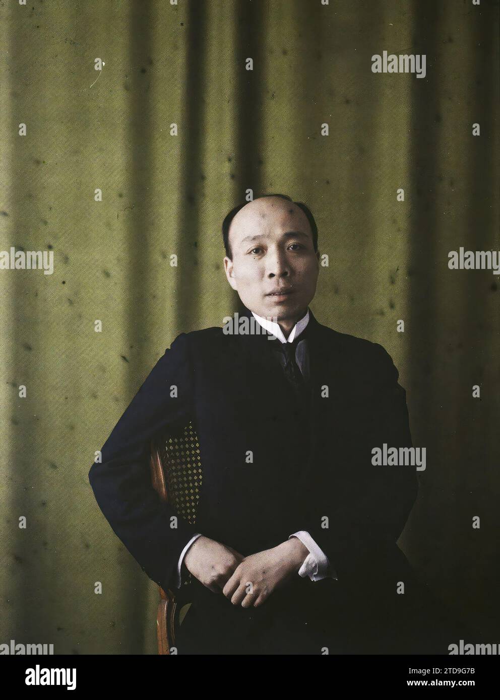 Mr shen hi-res stock photography and images - Alamy