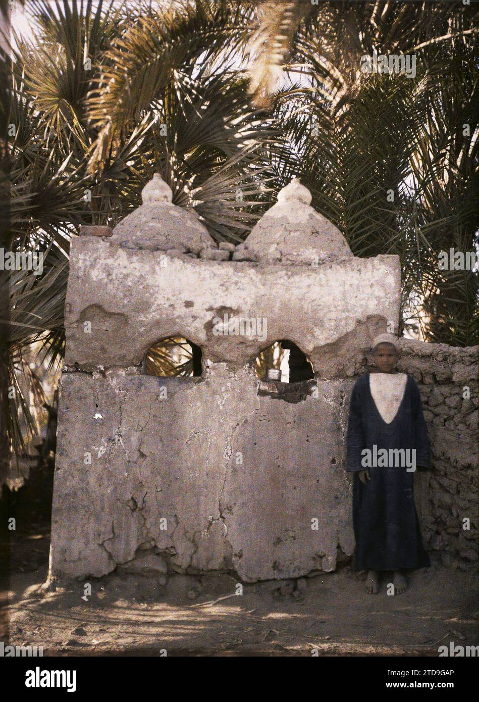 Louqsor, Egypt, Africa Child posing in the street, Clothing, Human ...
