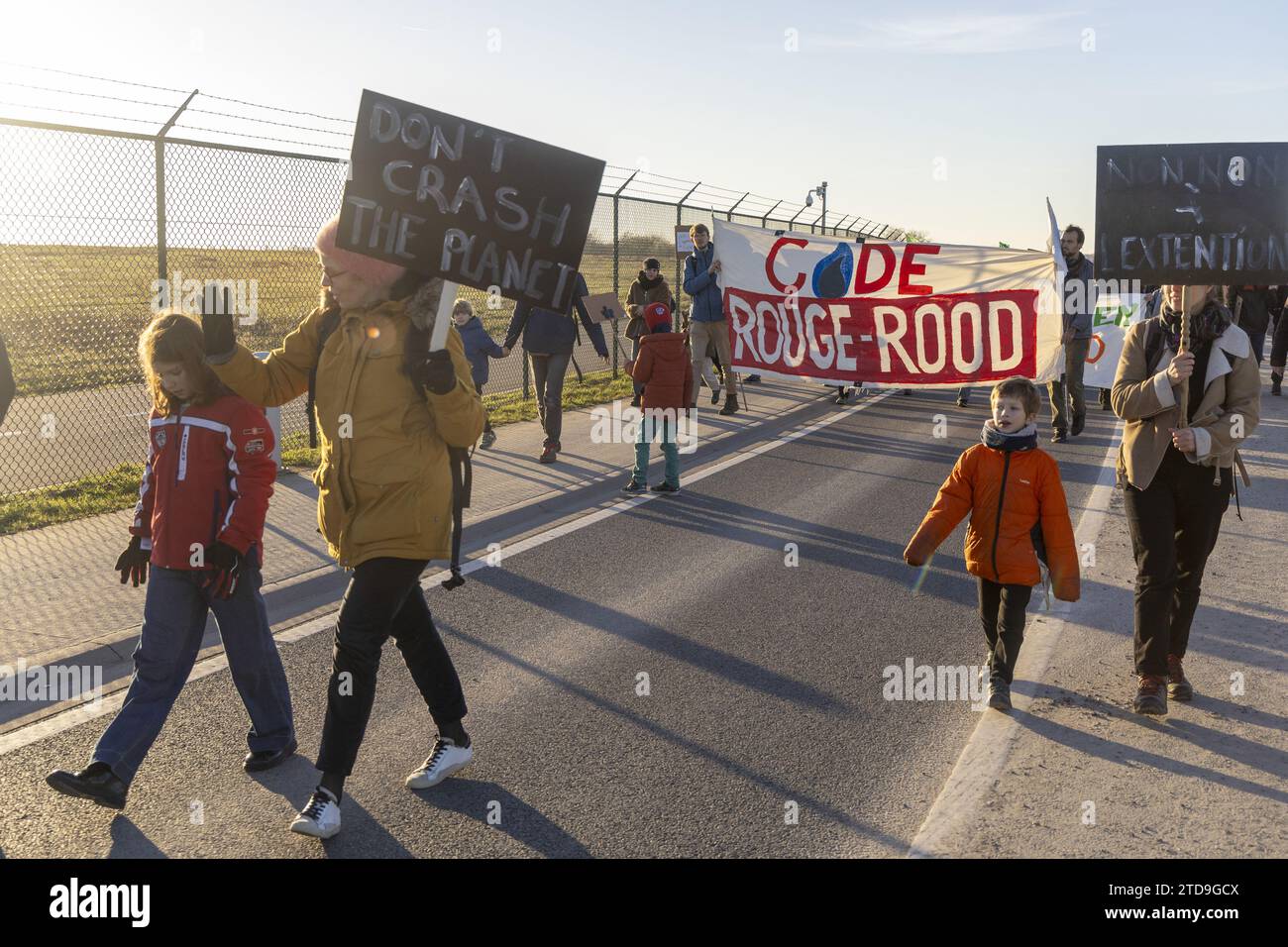 Liege, Belgium. 17th Dec, 2023. Illustration picture shows a march on ...
