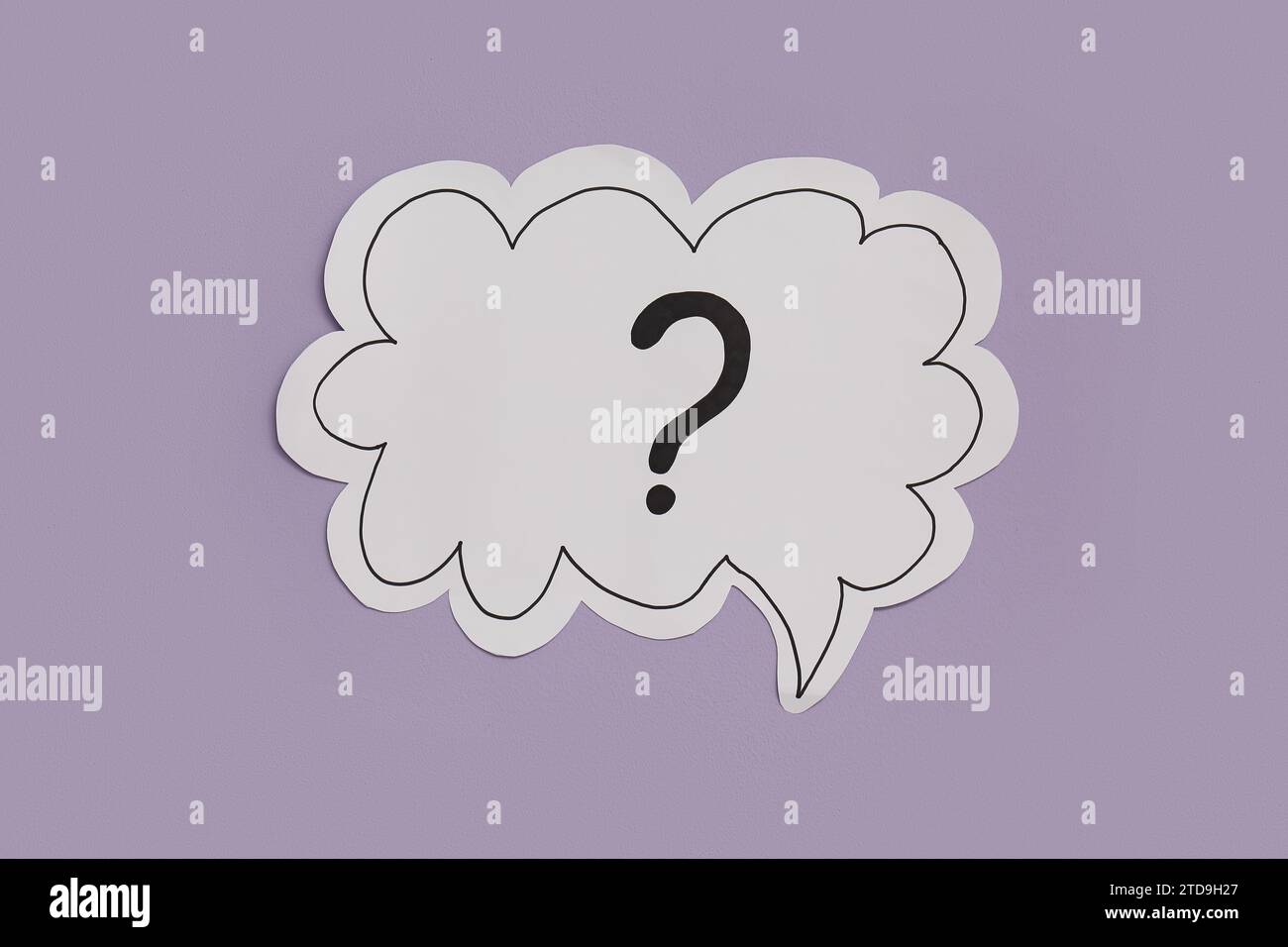 Paper speech bubble with question mark on lilac background Stock Photo ...